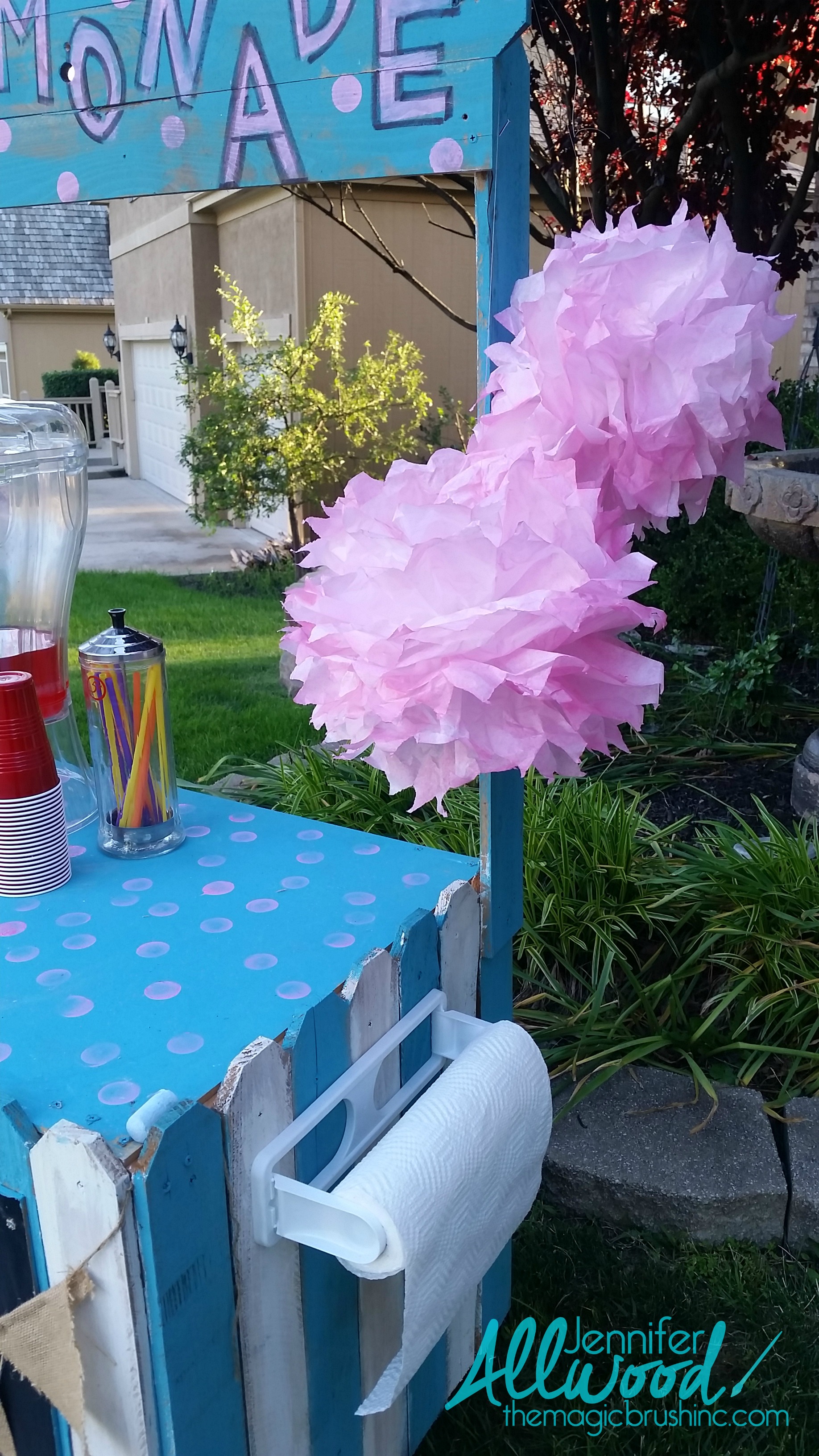 Perhaps the cutest lemonade stand ever (but I may be a little biased ...