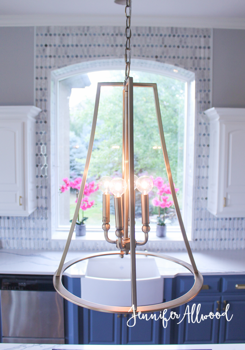 Gold Kitchen Lighting that has me totally obsessed!!!! | Jennifer Allwood